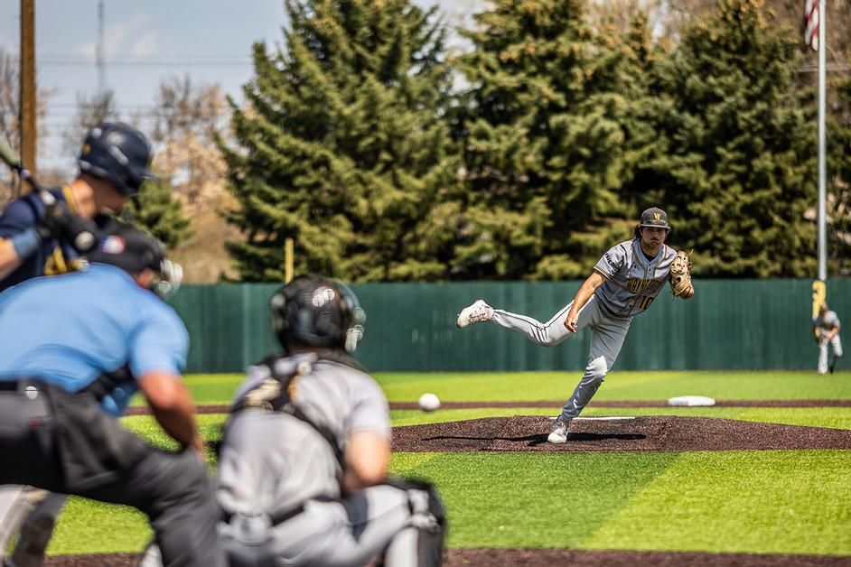 WSC baseball survives 15-inning thriller to keep season alive - RIVER ...