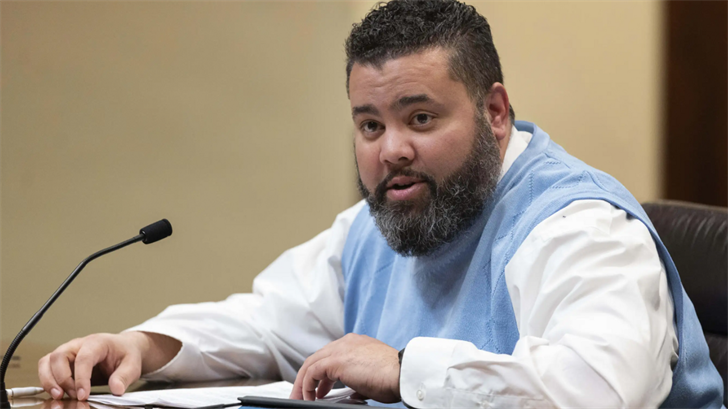 Nebraska lawmakers pass a bill to restore voting rights to newly ...