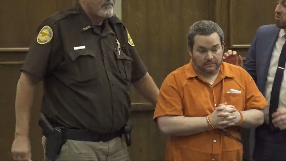 Stewart sentenced to prison and to pay $740K in restitution - NORTHEAST ...