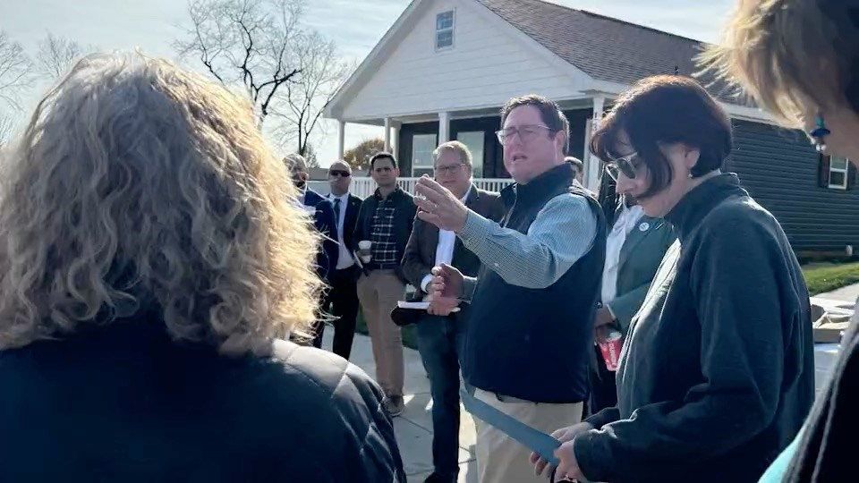 Congressman Mike Flood & Norfolk Chamber of Commerce work to bring ...