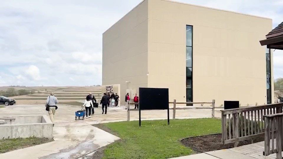 Louis LaRose memorial building: A $6 million science project ...