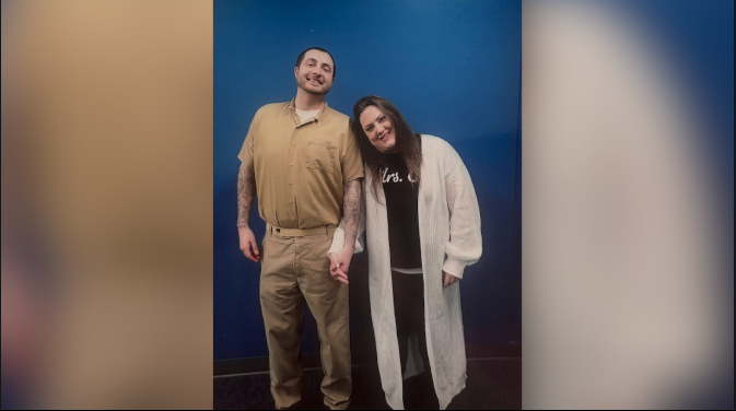 A Nebraska inmate went on his girlfriend’s podcast. Then the prison cut ...