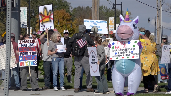 Nationwide No Kings protest sparks in Norfolk - NORTHEAST - NEWS ...